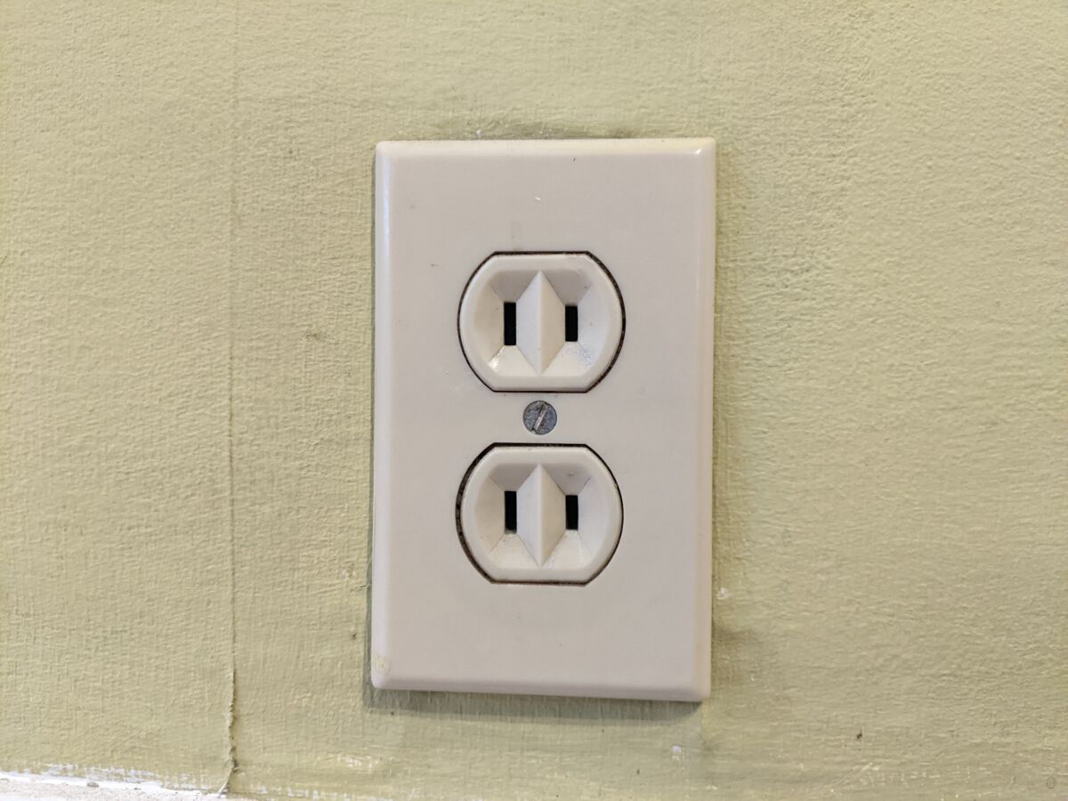 How to Upgrade Two Prong Outlets - Nonprofit Home Inspections